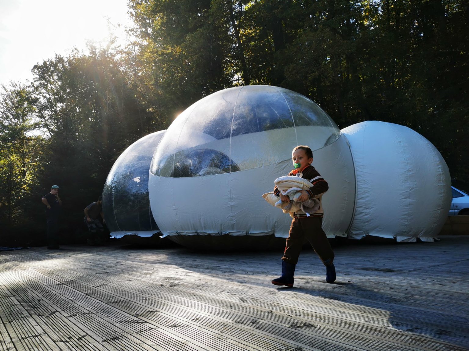 L'aménagement de notre bulle 2023 commence !!! - L'Angle du Bonheur